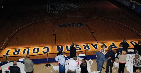 Knapp Center - Drakeapedia